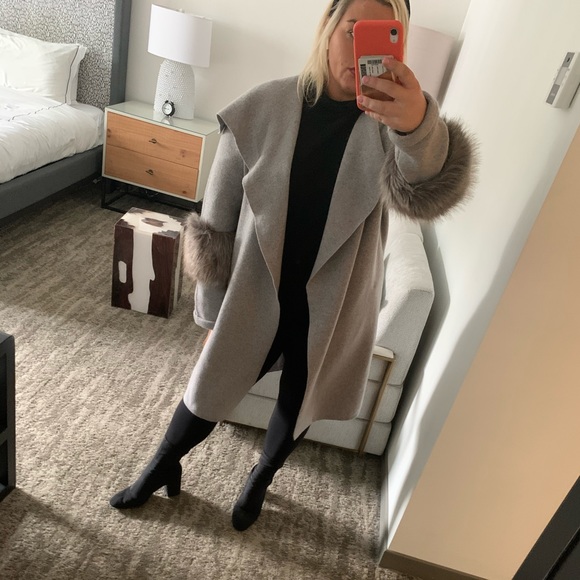 Magaschoni | Sweaters | Magaschoni Cashmere Cardigan W Faux Fur Sleeves ...